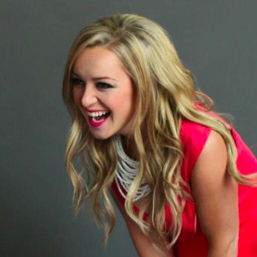 Sara Davidson on Creating a World of Unstoppable Women | #LYPPodcast